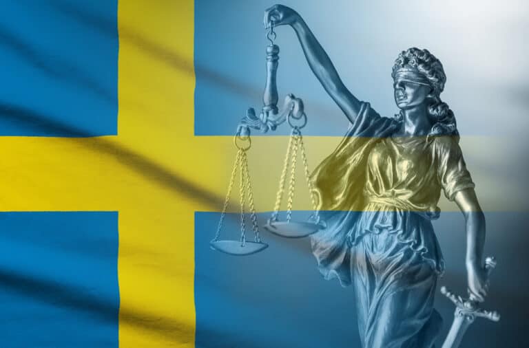 Top 10 Countries with Best Legal Systems Around the World - LegalScoops
